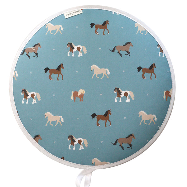 Kitchen Linens – Rebecca Pitcher